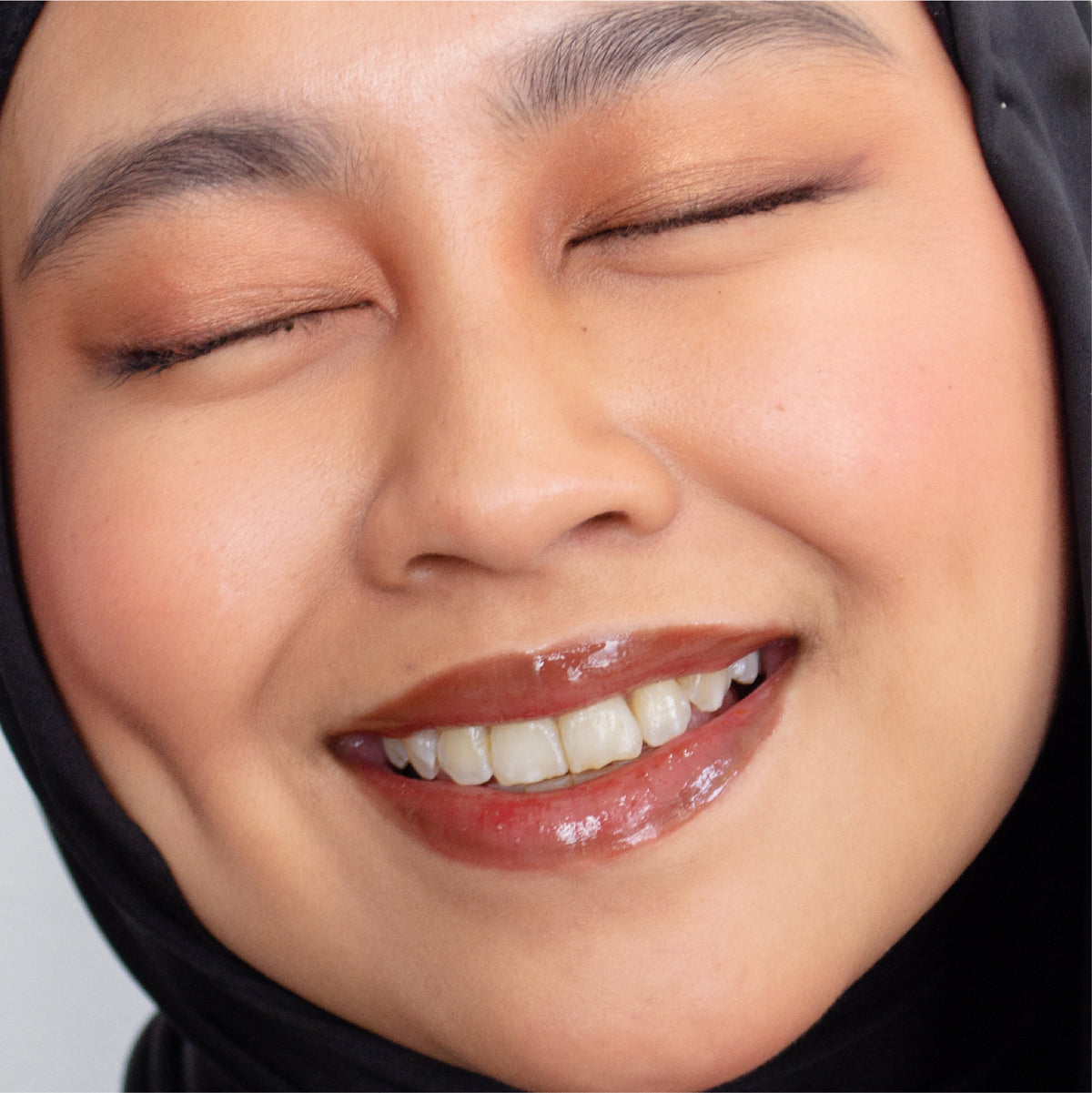 Products – Velvet Vanity - Fuss-free makeup + skincare