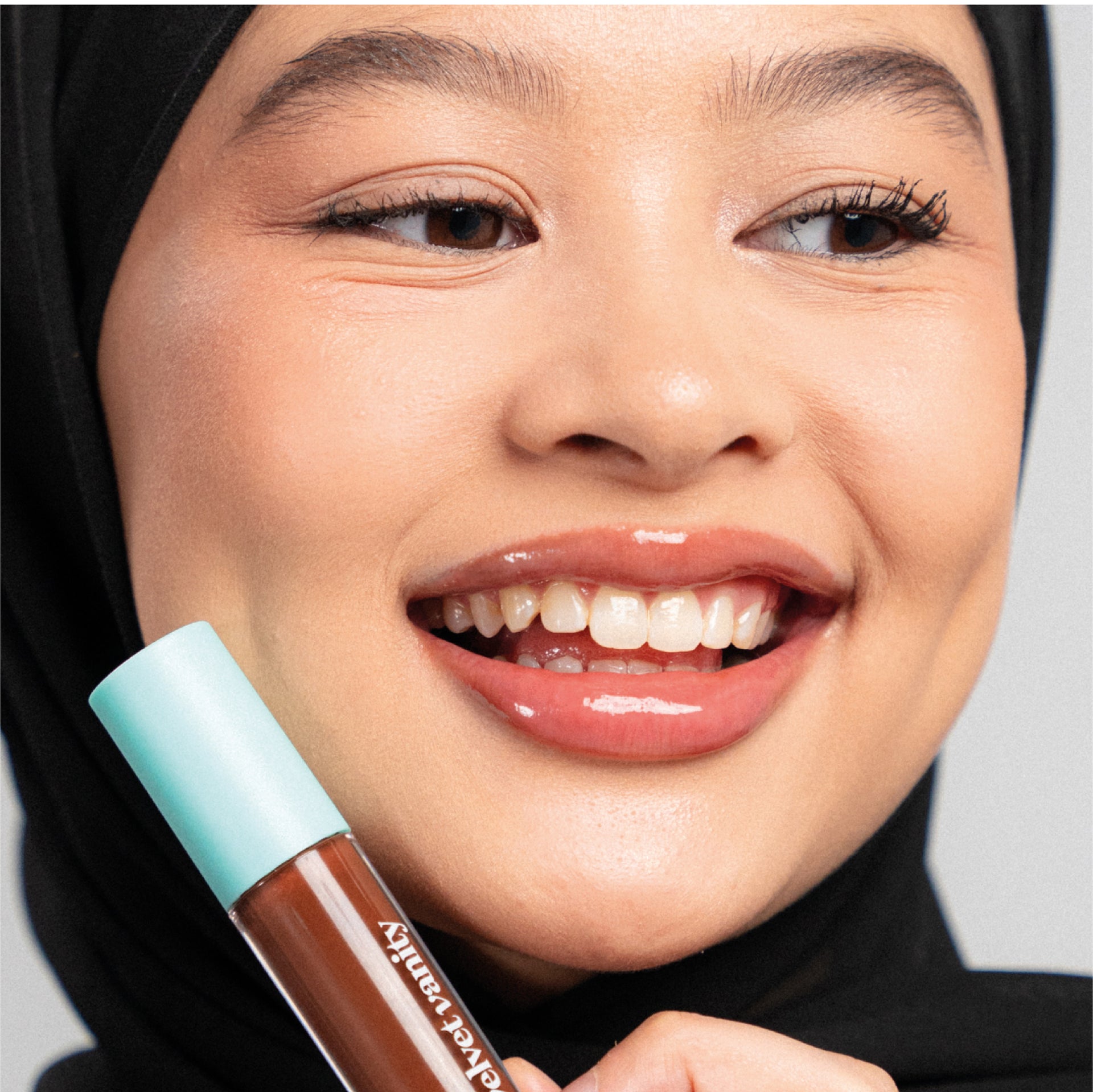 Velvet Vanity – Velvet Vanity - Fuss-free makeup + skincare